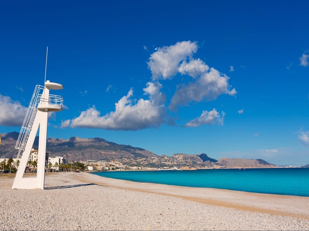 Top 6 Playas de Alicante🏄‍♂️ - Emigrar hoy