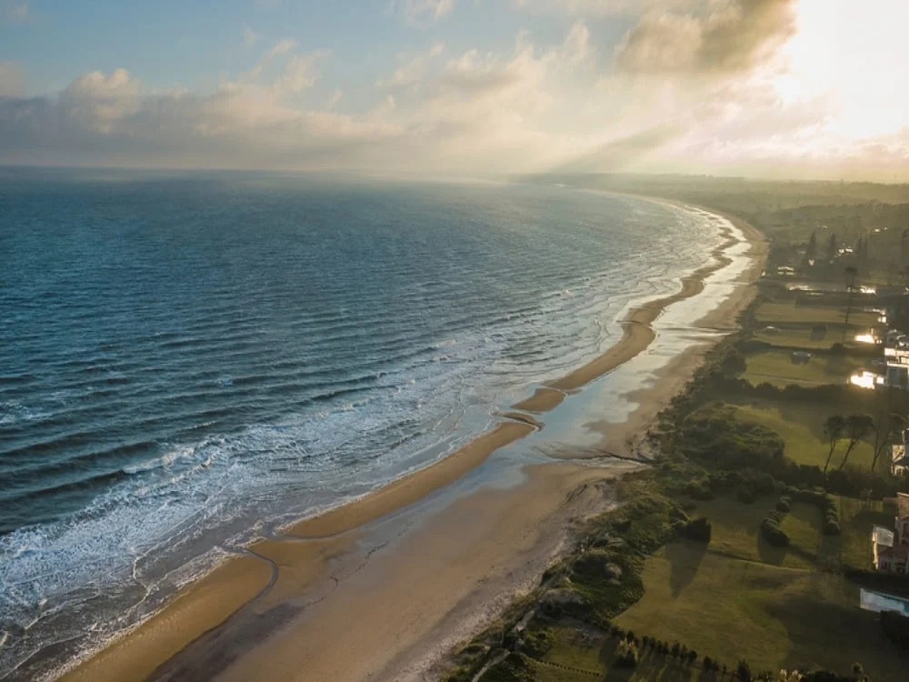 【Punta Ballena 🐋】Descubre un verdadero paraíso costero - Emigrar hoy